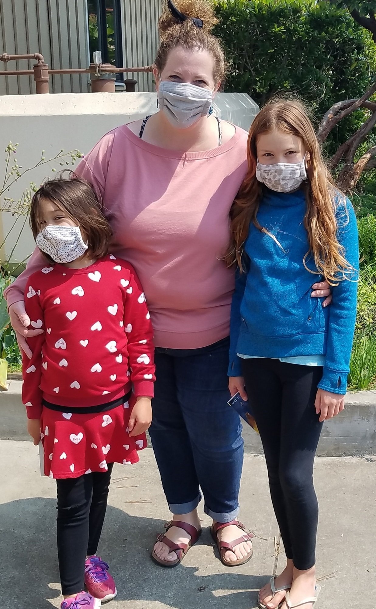 A Gallery of Summer Readers at Fort Bragg Library - Fort Bragg Library